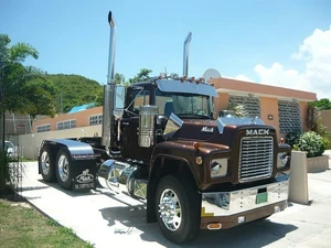 Mack R-Series | Trucks Wiki | Fandom