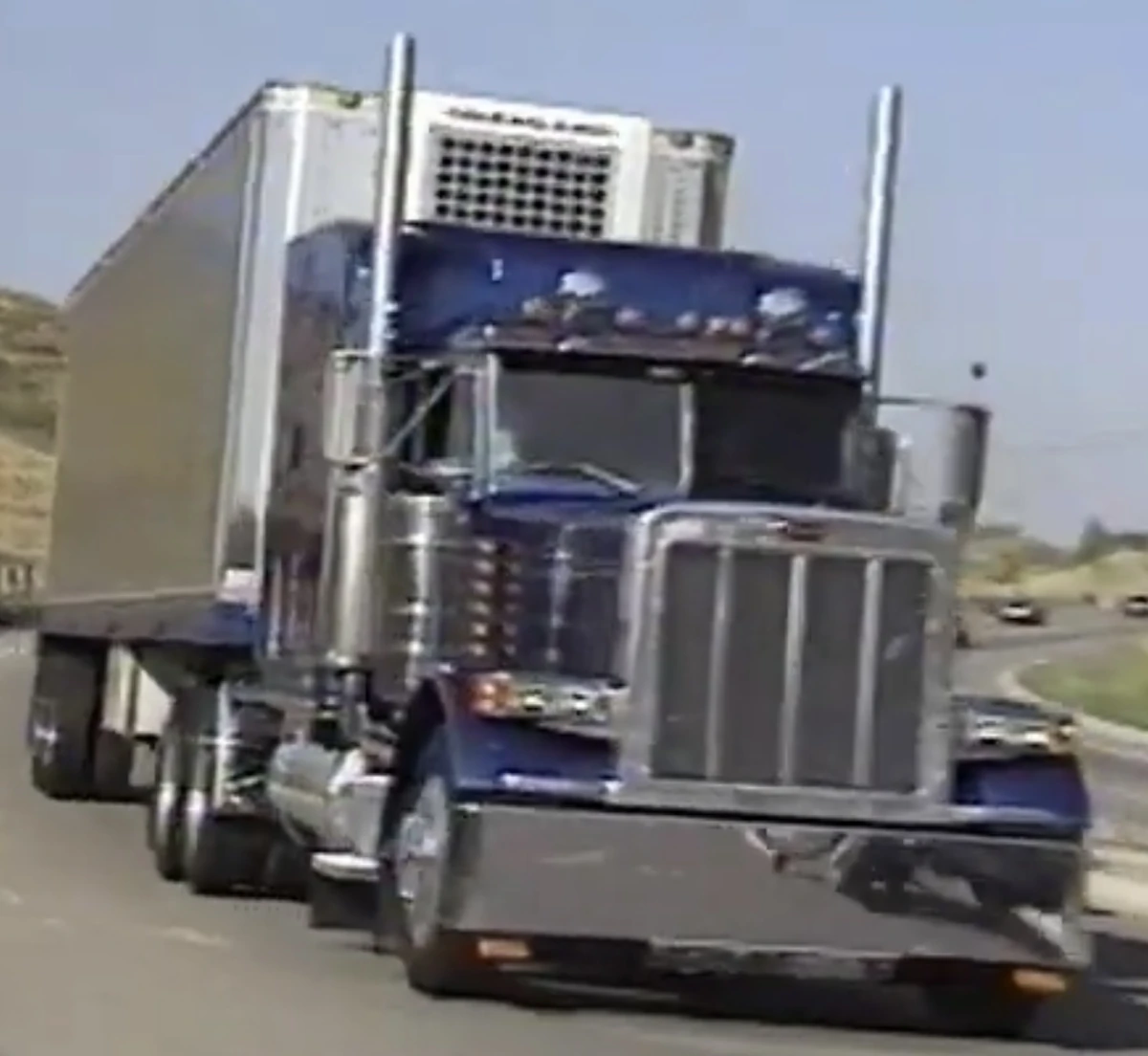 peterbilt 379 dimensions