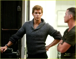 Gallery:Ryan Kwanten | True Blood Wiki | Fandom