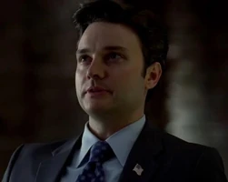 Gallery:Steve Newlin | True Blood Wiki | Fandom