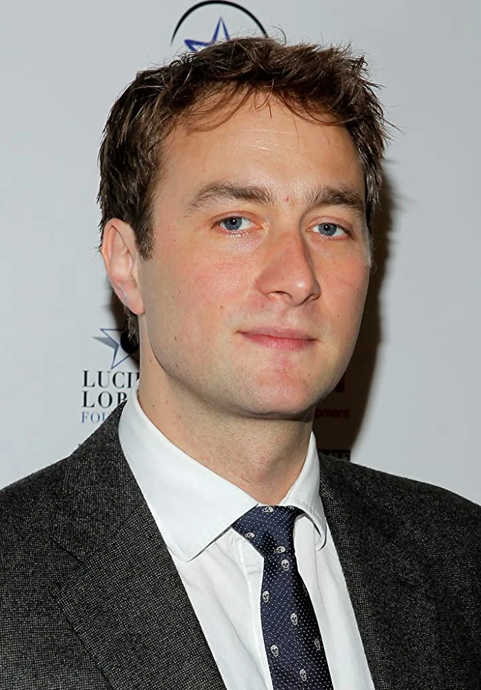 Oliver Chris | Trying Wiki | Fandom