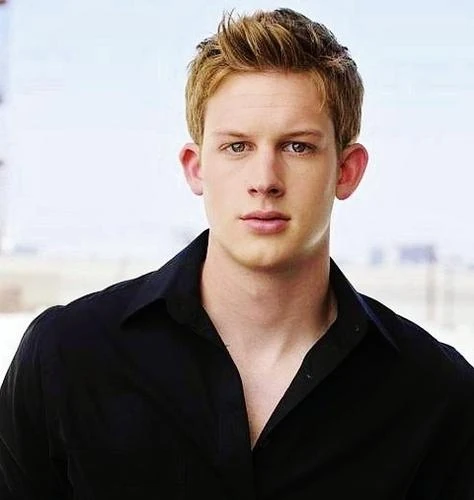 Chris Sheffield | Trylogia Labiryntu Wiki | Fandom