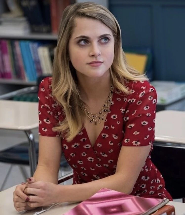 Chlöe Rice | 13 Reasons Why Wiki | Fandom