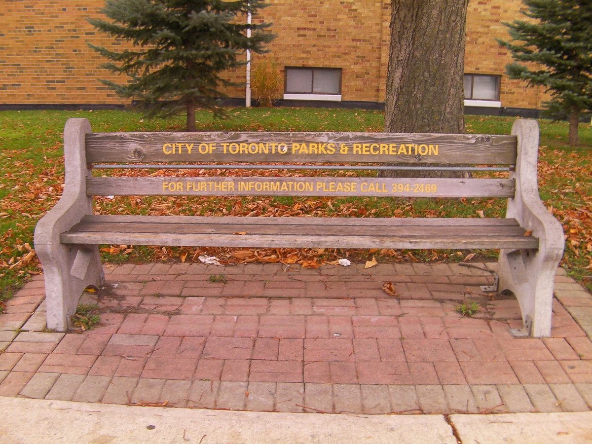 City of Toronto Bench | Toronto Street Furniture Database Wiki | Fandom
