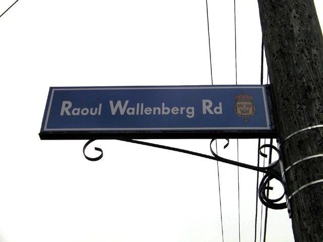 Raoul Wallenberg Road | Toronto Street Sign Database Wiki | Fandom