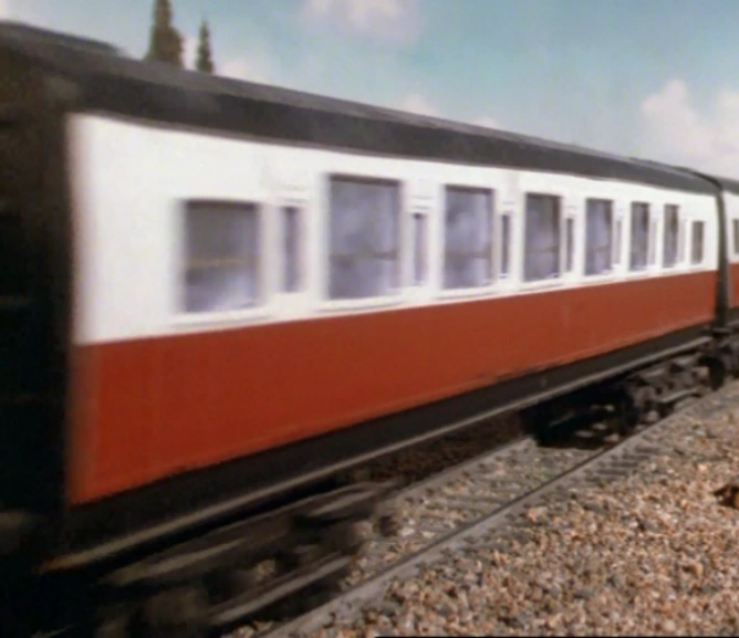 Red Express Coaches (T&F)/Behind the Scenes | Thomas the Tank Engine ...