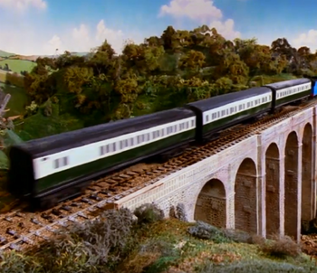 Green Express Coaches | Thomas the Tank Engine Wiki | Fandom