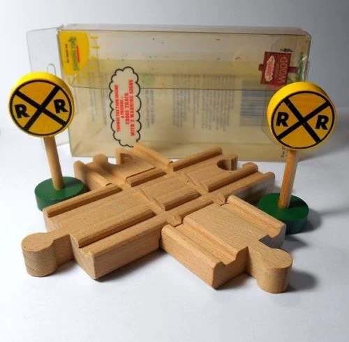 Cross Track With 2 Warning Signs (No. 3) | Thomas The Tank Engine ...