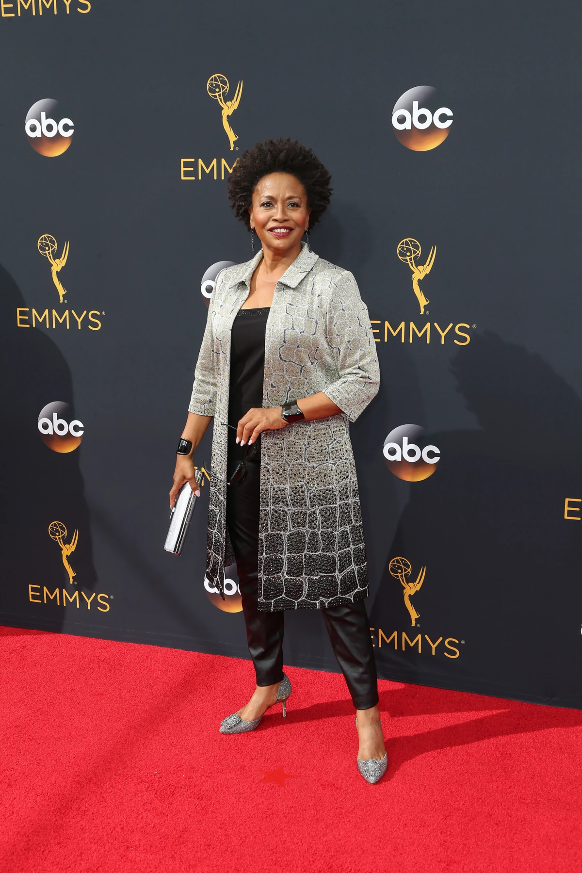 Jenifer Lewis | Tuca & Bertie Wiki | Fandom