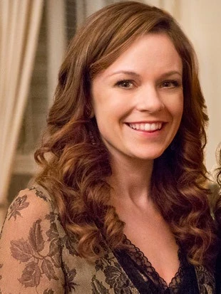 Avril Tyrrell | Tuckerverse Wiki | Fandom