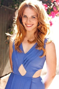 Tia Walters | Tuckerverse Wiki | Fandom