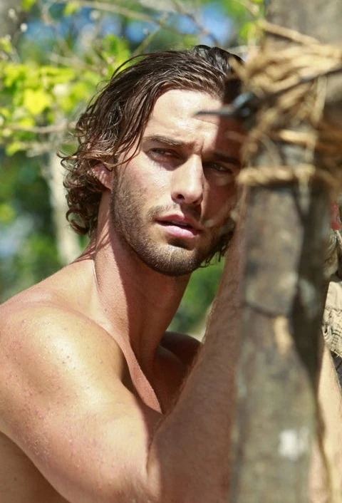 Alex J. | Tumblr Survivor Wiki | Fandom