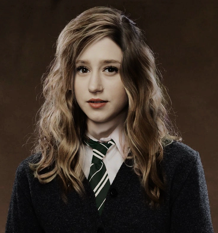 Charlotte Granger | Tumblr Roleplay Wiki | Fandom