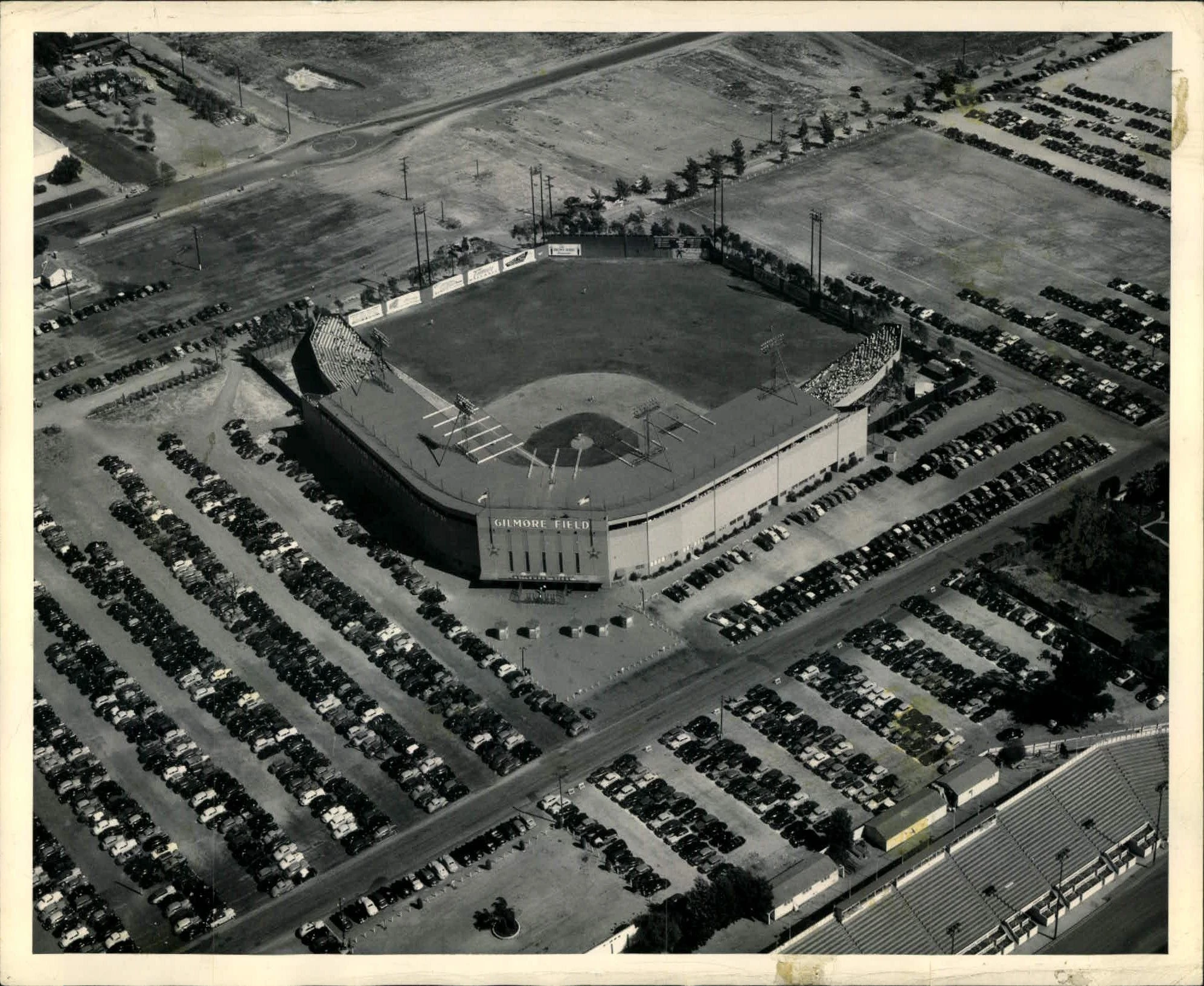 Gilmore Field | Turtledove | Fandom