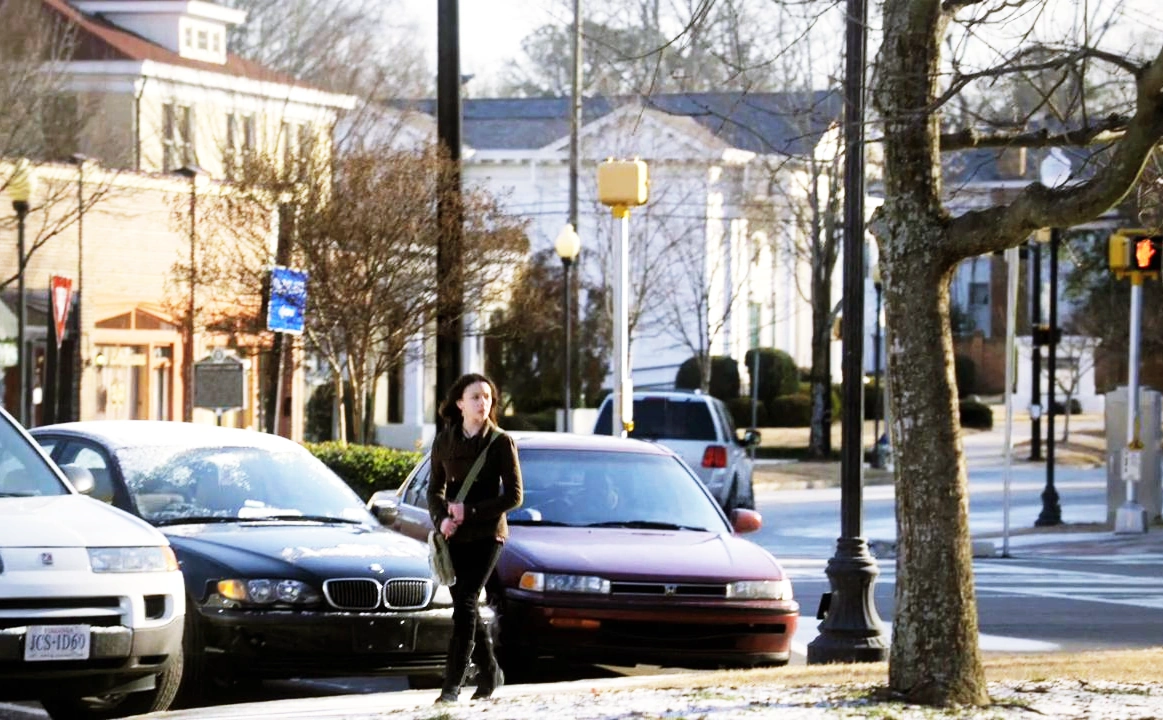 Plac miejski | Tvd Wiki | Fandom