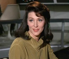 Una Chin-Riley | TV Database Wiki | Fandom