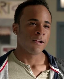 Mason Hewitt | TV Database Wiki | Fandom