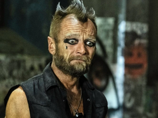 The Watch: The What? | TV Database Wiki | Fandom
