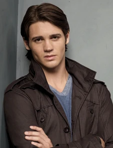 Steven R. McQueen | TV Database Wiki | Fandom