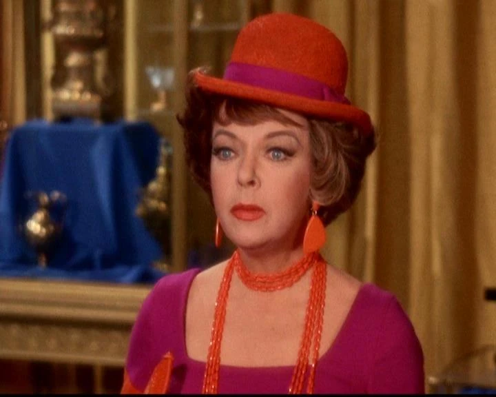 Batman: The Entrancing Dr. Cassandra | TV Database Wiki | Fandom