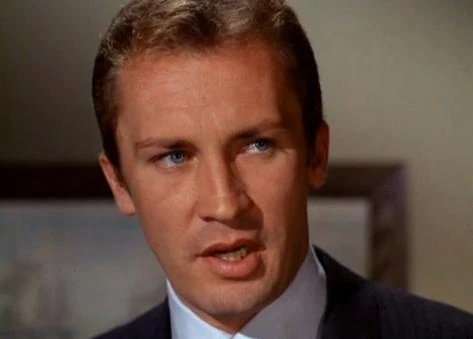 The Invaders/Season 1 | TV Database Wiki | Fandom