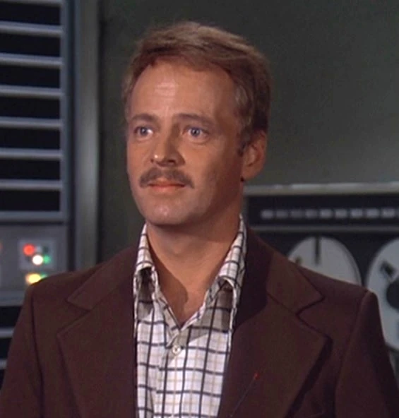 Warren Rayker | TV Database Wiki | Fandom