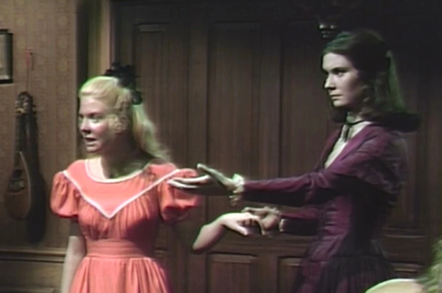 Dark Shadows: 1079 | TV Database Wiki | Fandom