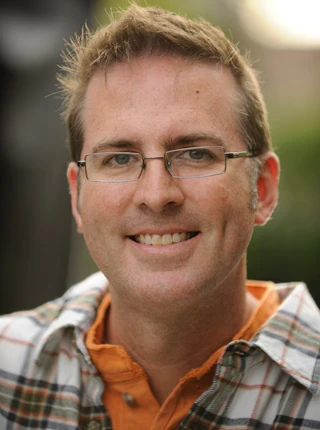 Steve Franks | TV Database Wiki | Fandom