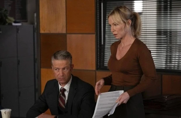 Law & Order SVU: First Light | TV Database Wiki | Fandom