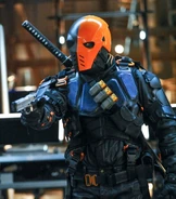 Slade Wilson | TV Database Wiki | Fandom