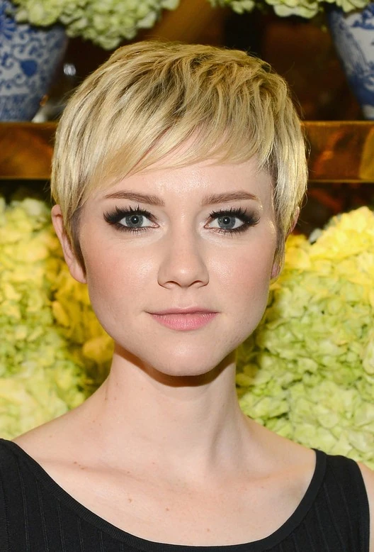 Valorie Curry The Following Pink Hair