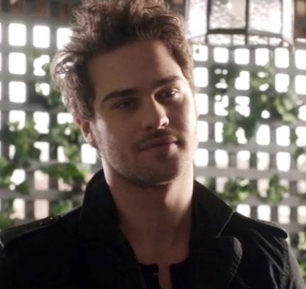 Lee LaBeque | TV Database Wiki | Fandom