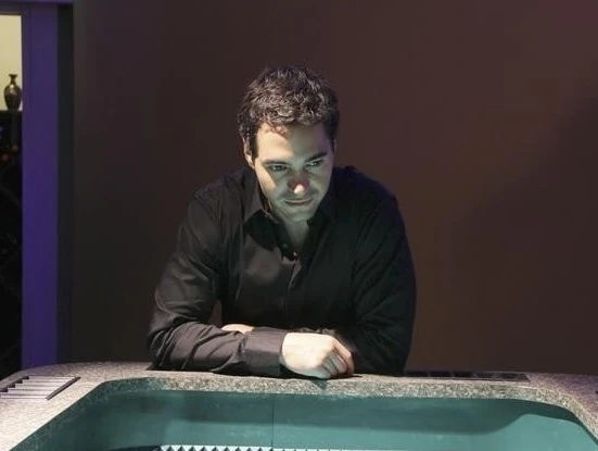 Category:Eric Aragon/Actor | TV Database Wiki | Fandom