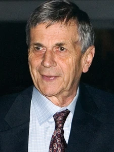 William B. Davis | TV Database Wiki | Fandom