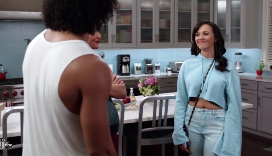 Black-ish: Sister, Sister | TV Database Wiki | Fandom