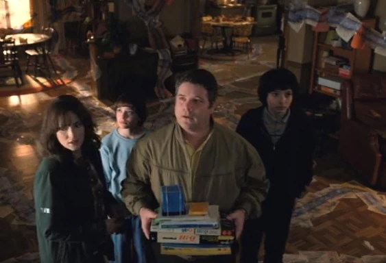 Stranger Things: Dig Dug | TV Database Wiki | Fandom