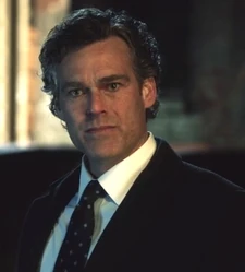 Thomas Wayne | TV Database Wiki | Fandom