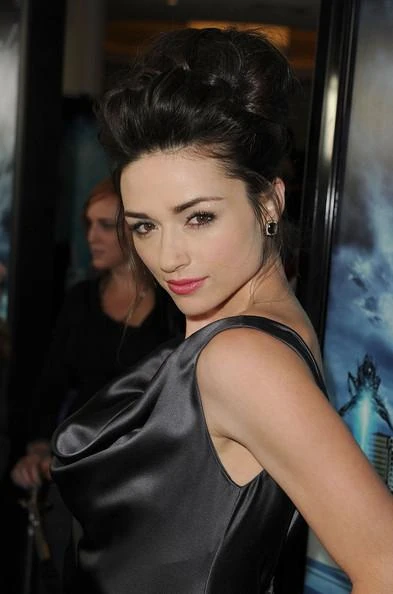 Crystal Reed | TV Database Wiki | Fandom