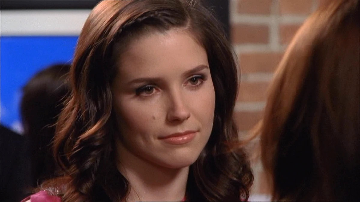 One Tree Hill Brooke Davis on E4 TV UK | TV Fanon Wiki | Fandom