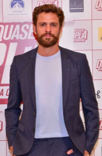 Alejandro Claveaux | TVPedia Brasil | Fandom