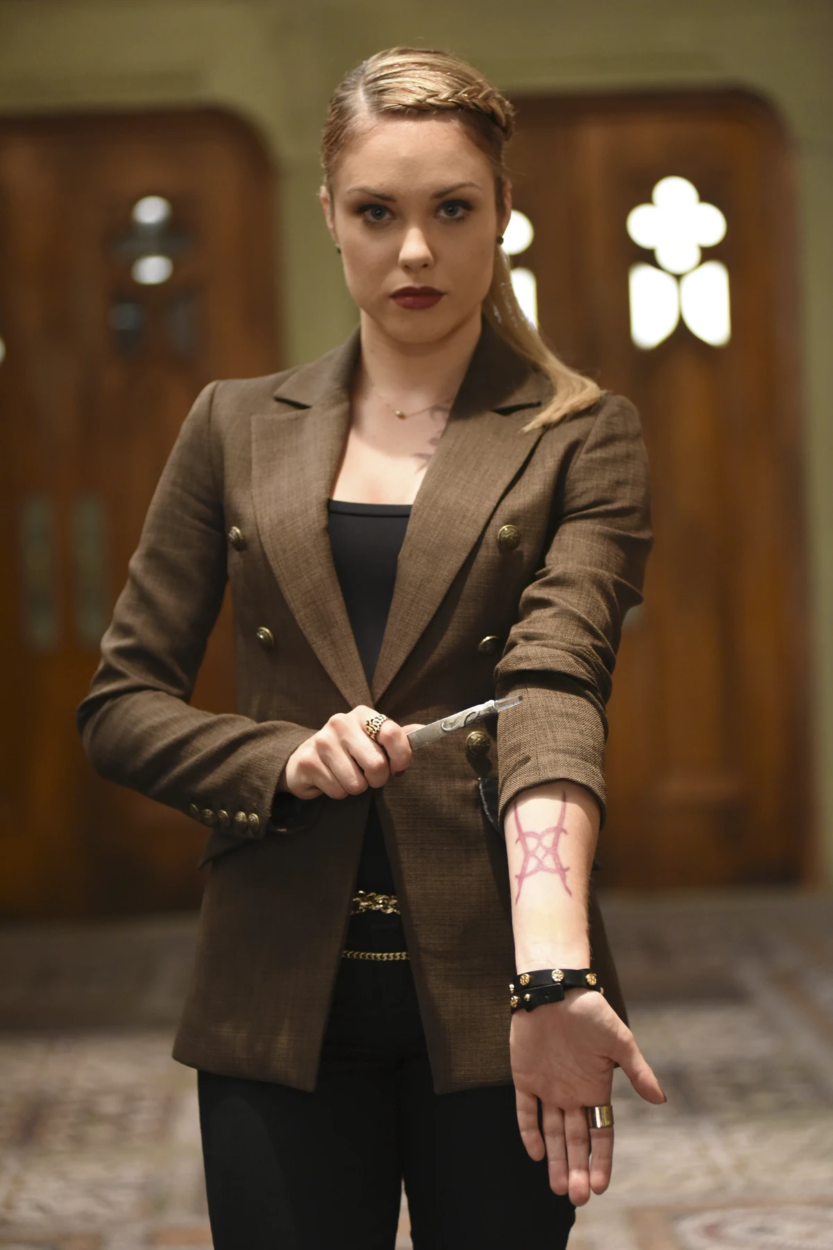 Shape-shifting rune | Shadowhunters on Freeform Wiki | Fandom