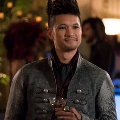 Magnus Bane | Shadowhunters on Freeform Wiki | Fandom