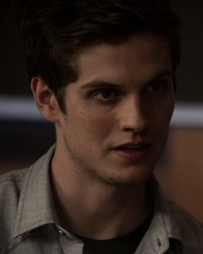 Isaac Lahey | Tw, Tvd, To, Shameless, Legacies & The 100 Fanfic Wiki ...