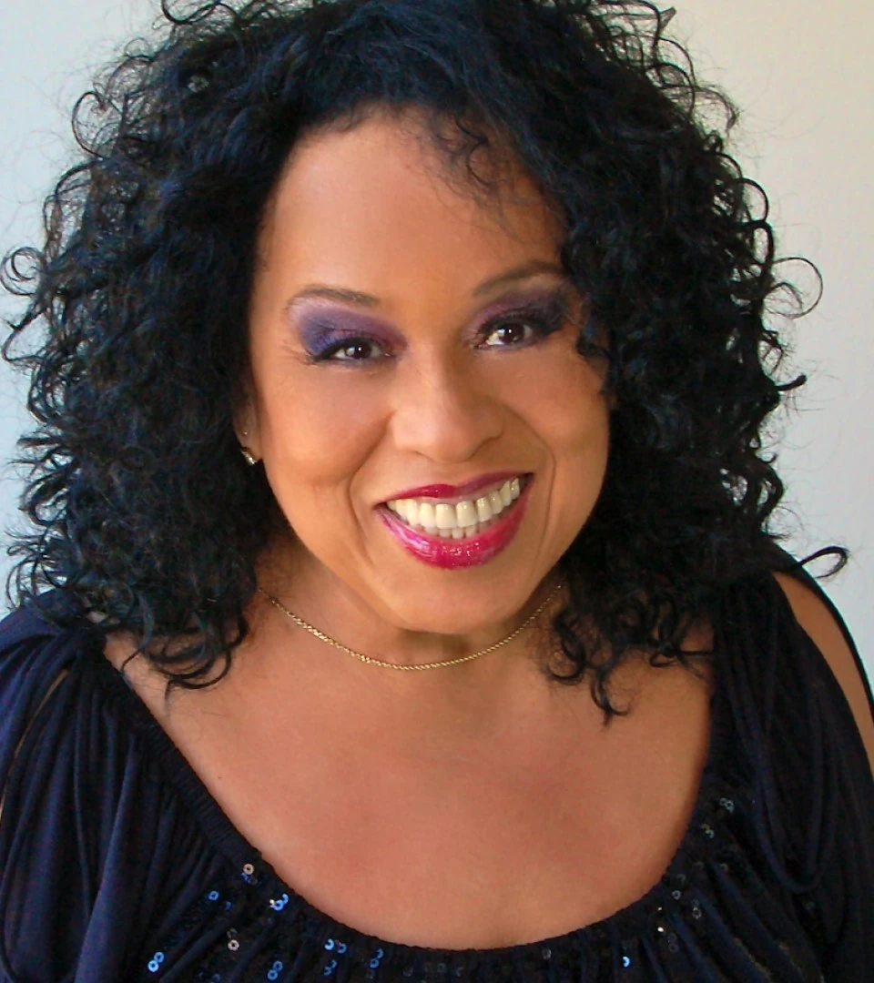 Roz Ryan | Twa Wiki | Fandom