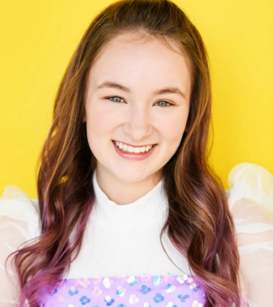 Sabrina Glow | Twa Wiki | Fandom