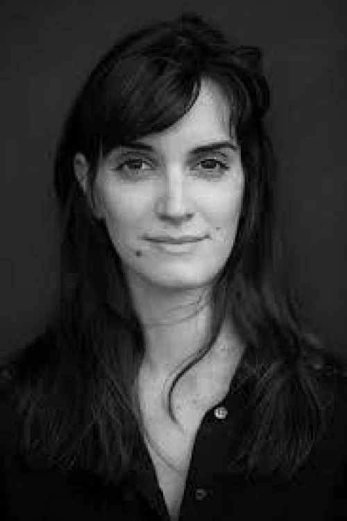 Claire Baradat | Twa Wiki | Fandom