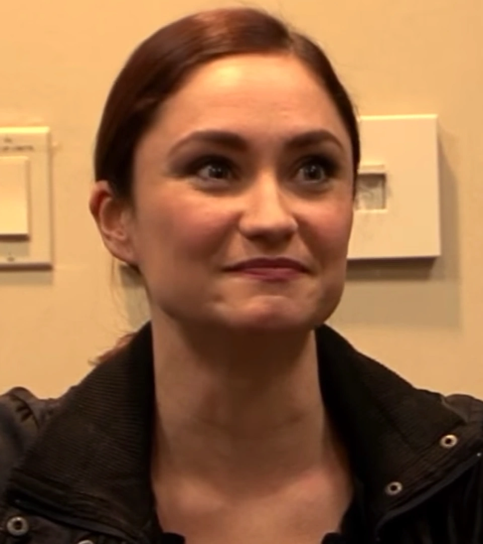 Emily Neves | Twa Wiki | Fandom