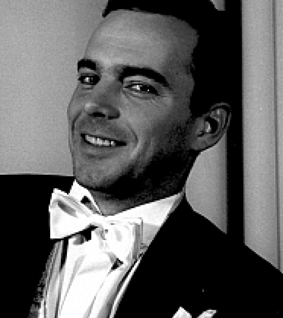 Valentino Tiron | Twa Wiki | Fandom