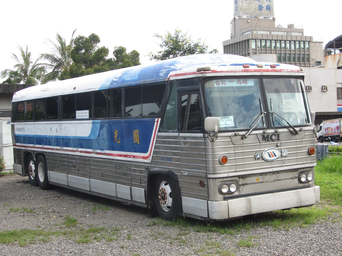 MCI MC8 | TWBusforum Wiki | Fandom