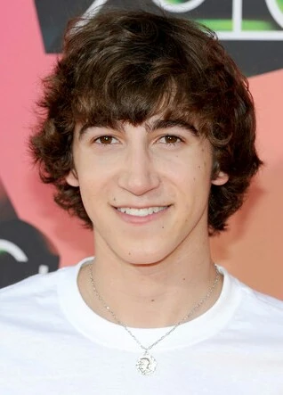 Vincent Martella | Wiki The Walking Dead | Fandom